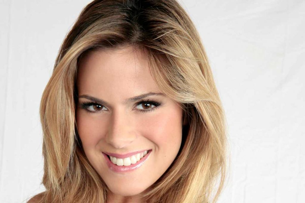 Thais Wiggers Che Gambe Doro Lex Velina Lascia A Bocca Aperta I Fan