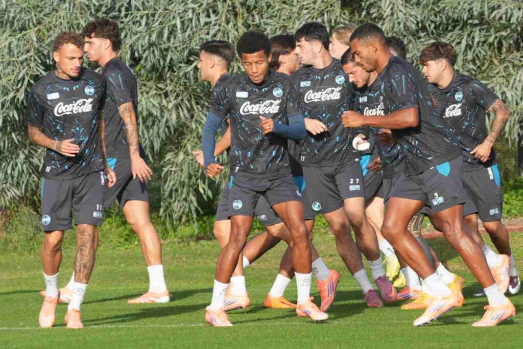 "Il Napoli lo è": frecciata di Enerix ai rivali, è bufera - Video ...